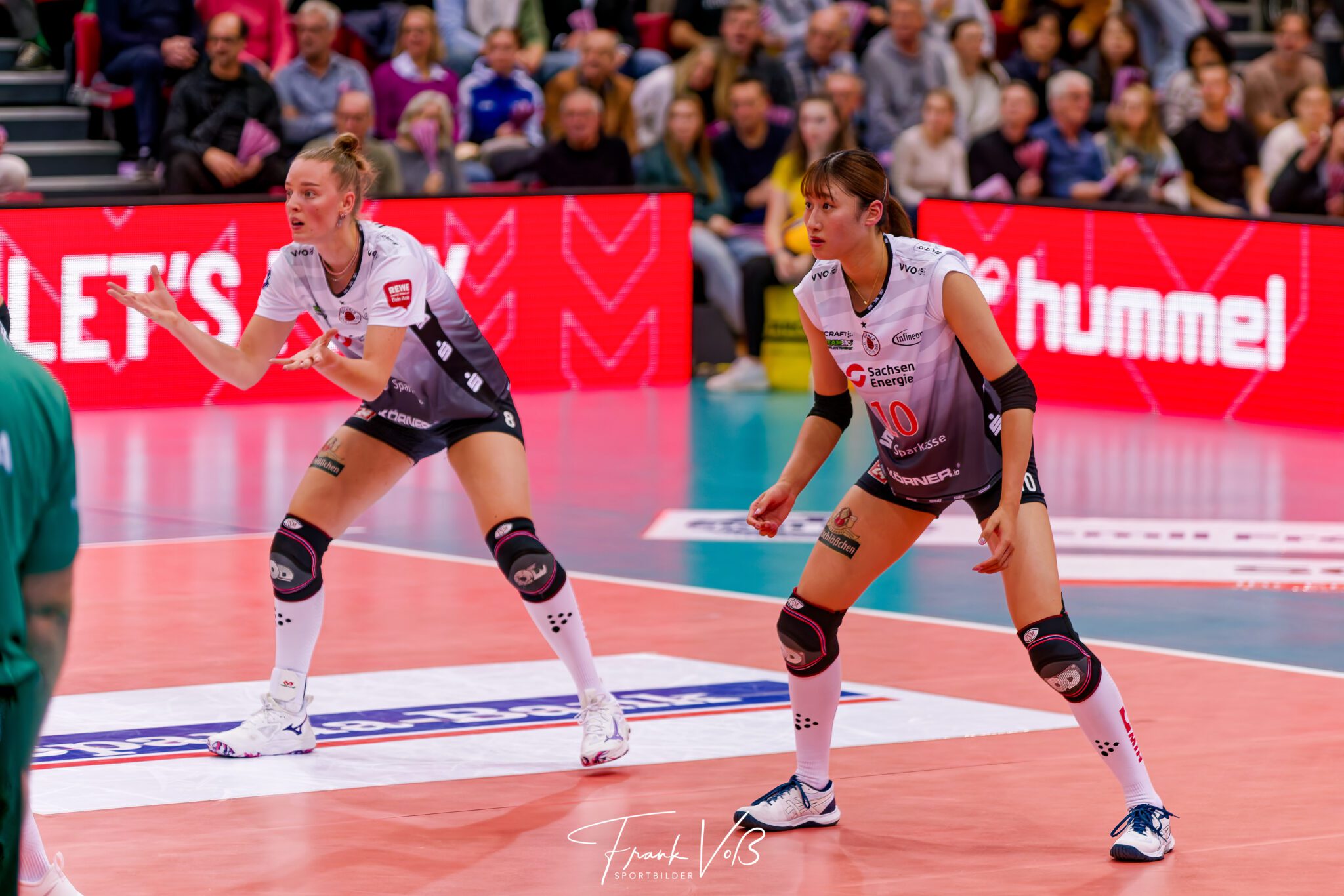 Japans Trainer zu Besuch: Akimoto wird "als ein zukünftiger Star angesehen“